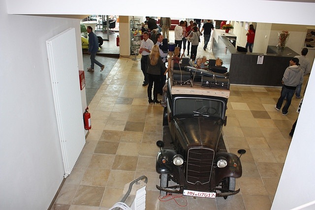 V8 Hotel for Car Lovers in Stuttgart | Amusing Planet